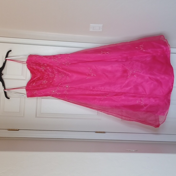 Morgan & Co. | Dresses | Morgan And Co Prom Ballgown | Poshmark
